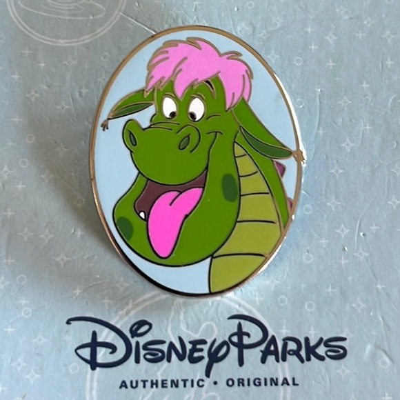 Disney | Accessories | Disney Parks Petes Dragon Elliott Limited ...